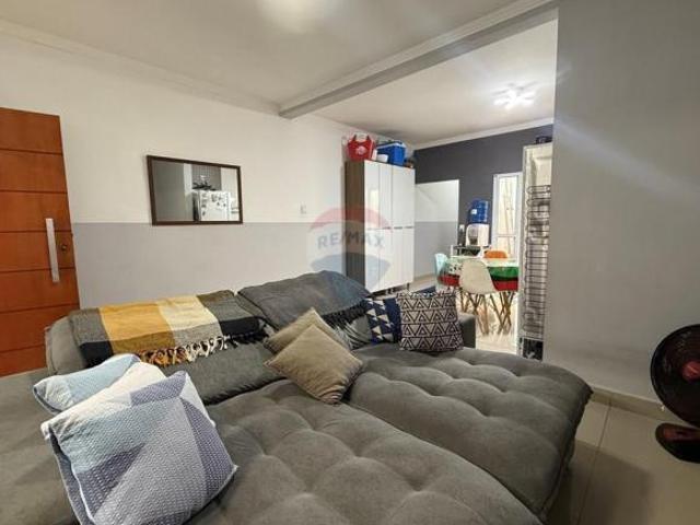 Casa a venda com 2 dormitórios sendo 1 suite na Vila Batista em Bragança Paulista