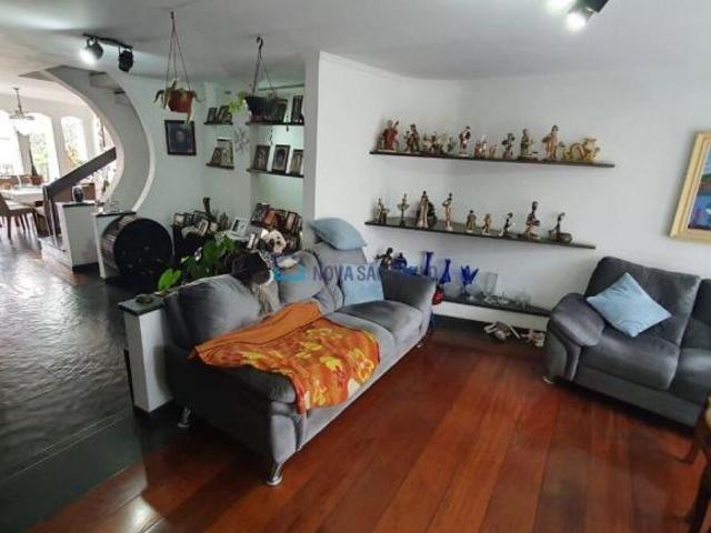 Casa à venda com 2 moradias no Jabaquara