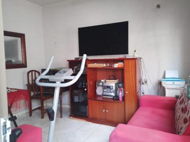 Casa a venda com 2 quartos, 80m2 na Vila Carvalho Sorocaba