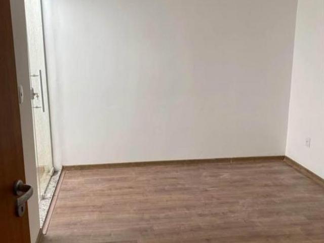 Casa à venda com 2 quartos, 1 suite e 200 m² no Tuiuti