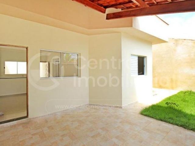 Casa à venda com 2 quartos 1 suíte em Peruíbe, no Park Daville