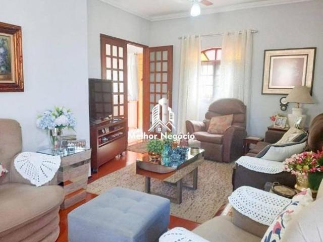 Casa à venda com 2 quartos, 1 suíte, localizada no bairro Santa Maria, em Americana, SP