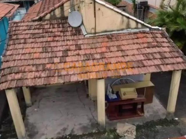 Casa à venda com 2 quartos 300 m² Jardim Valparaiba