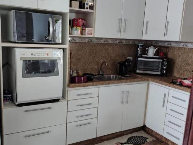Casa à venda com 2 quartos e 2 vagas no Jardim Primavera em Americana