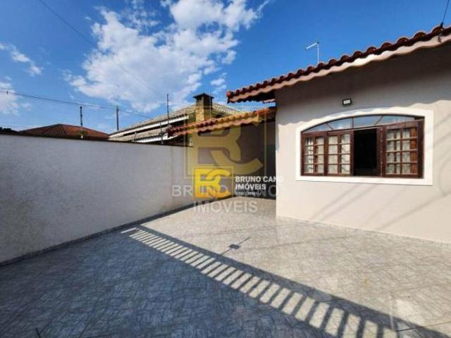 casa a venda com 2 quartos em bairro residencial Peruíbe/SP