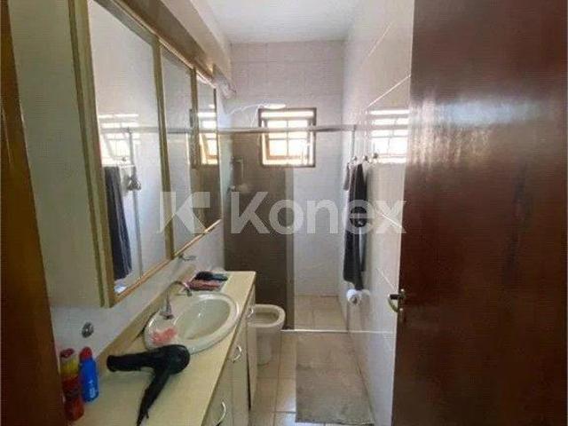 Casa à venda com 2 quartos em Centro, Itapecerica da Serra