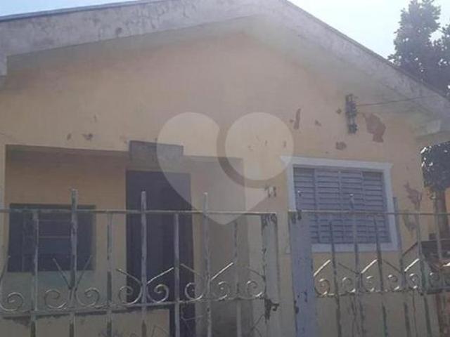 Casa à venda com 2 quartos em Jardim Bandeirantes, São Carlos