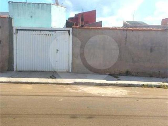Casa à venda com 2 quartos em Jardim Embaré, São Carlos