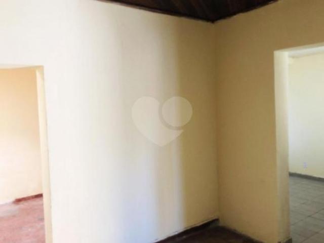 Casa à venda com 2 quartos em Jardim São Pedro, Mogi das Cruzes