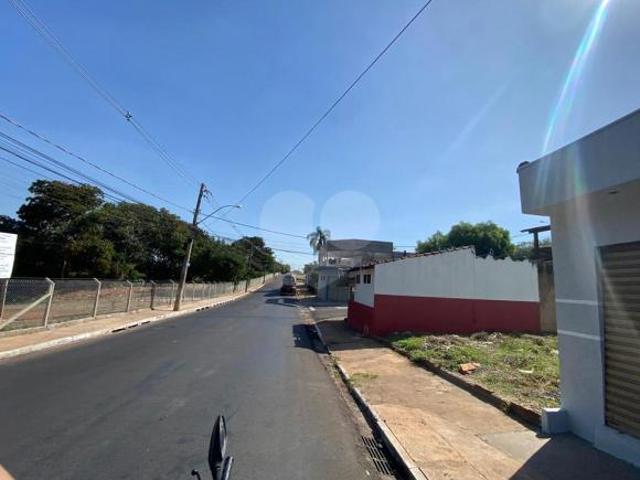 Casa à venda com 2 quartos em Parque Santa Felícia Jardim, São Carlos