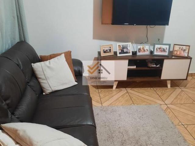 Casa à venda com 2 quartos, garagem e espaço para ampliação