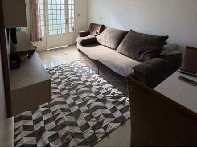 Casa à Venda com 2 Quartos na QN 16 Riacho Fundo