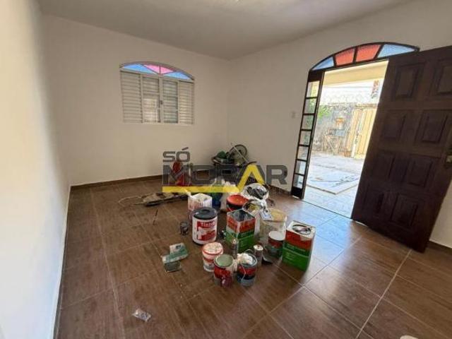 Casa a venda com 2 quartos no Uniao, Belo Horizonte