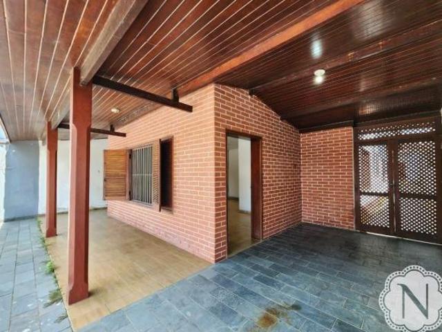 Casa à venda com 2 quartos no bairro Gaivota Praia
