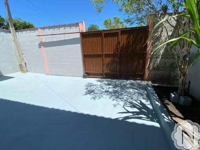 Casa à venda com 2 quartos no bairro Jardim Coronel
