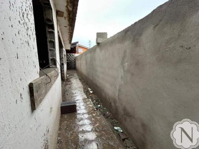 Casa à venda com 2 quartos no bairro Jardim Suarão Praia