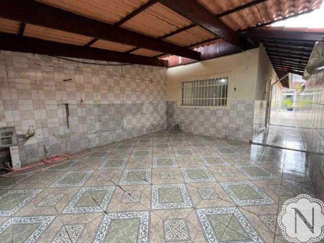 Casa à venda com 2 quartos no bairro Loty