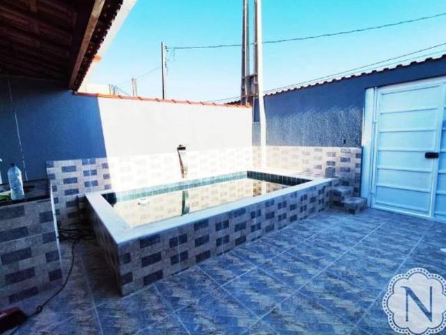 Casa à venda com 2 quartos no bairro Nova Itanhaém Interior