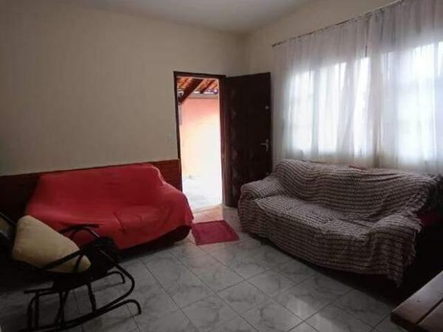 Casa à venda com 2 quartos no bairro Savoy