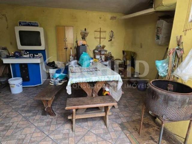 Casa á venda com 2 quartos no Mar Paulista!