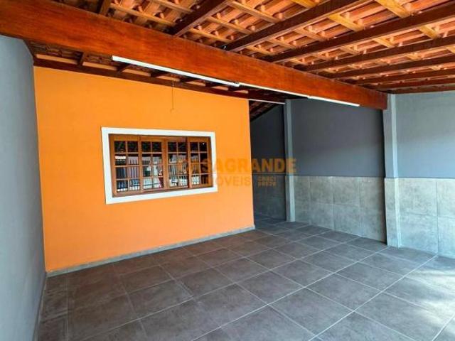 Casa à venda com 2 quartos no Parque Interlagos