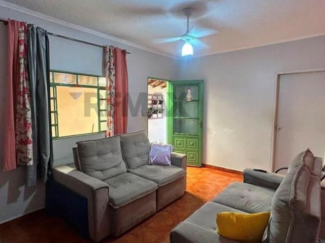 Casa a venda com 2 quartos no Recanto dos Colibris em Cosmópolis SP