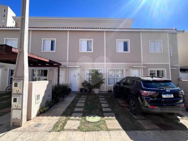 Casa à venda com 2 quartos, sendo 1 suíte, no condomínio Vila Verde Sabará, São Carlos