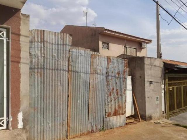 Casa à venda com 2 quartos, sendo 1 suíte, em Residencial Monsenhor Romeu Tortorelli, São Carlos