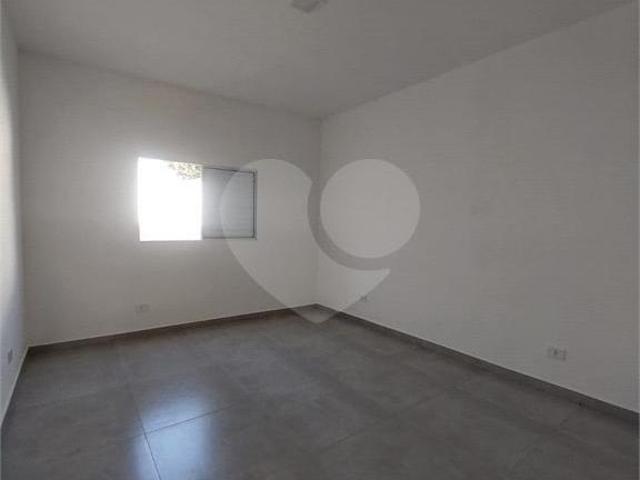 Casa à venda com 2 quartos, sendo 1 suíte, em Vila São Paulo, Mogi das Cruzes