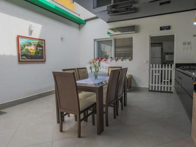 Casa à venda com 2 quartos sendo 1 suíte, 3 vagas, valor: R$ 690.000,00 Além Ponte, Zona Leste Sor
