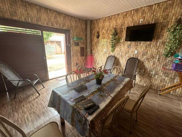Casa à Venda com 2 Quartos, Suíte, Churrasqueira e Garagem – Aceita Troca