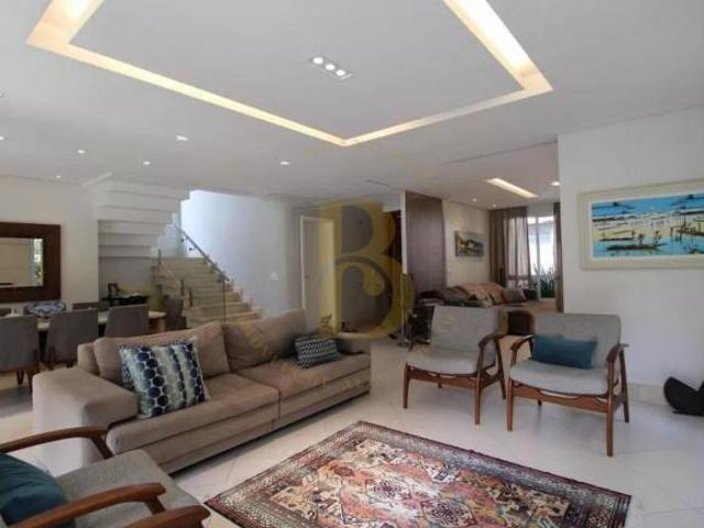 Casa à venda com 344m² 5 suítes 4 vagas 6 banheiros Alto da Boa Vista / Sp
