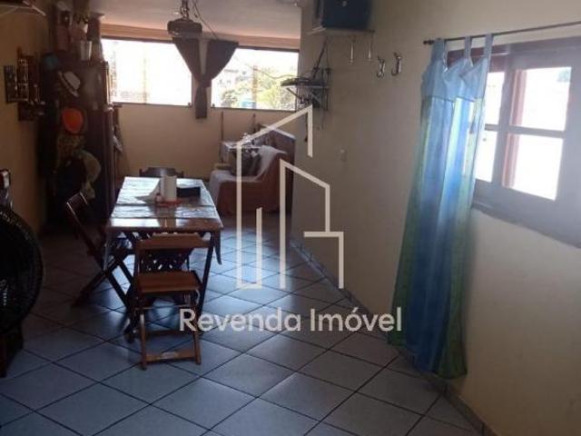 Casa à venda com 380m², 3 quartos e 2 vagas