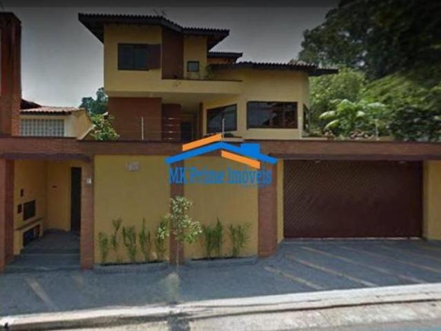 Casa à venda com 380m² A.C 03 Suítes, 04 vagas. ADALGISA OSASCO