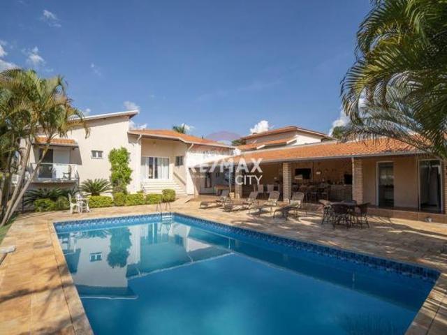 Casa a Venda com 393m2 em Itupeva SP