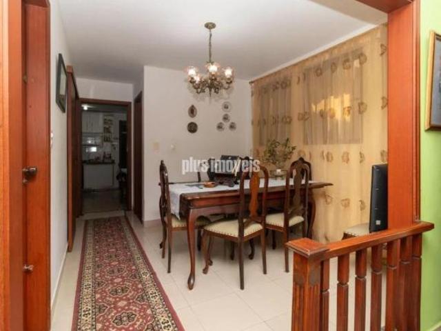 Casa à venda com 398m², 4 quartos e 2 vagas