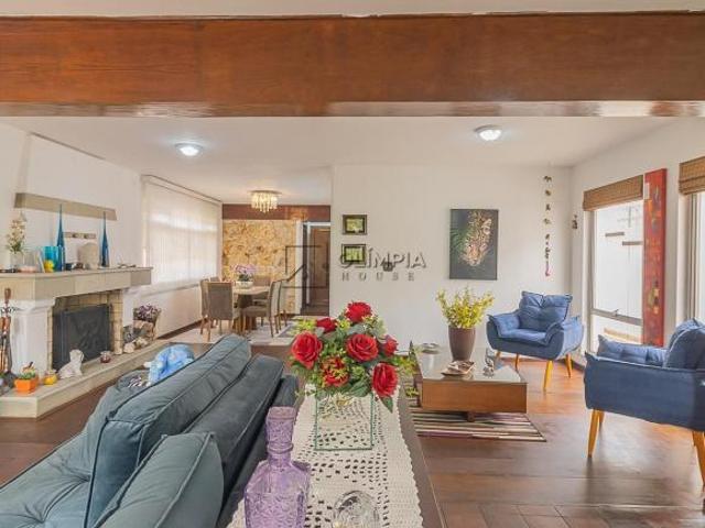 Casa à venda com 300m², Sumaré SP