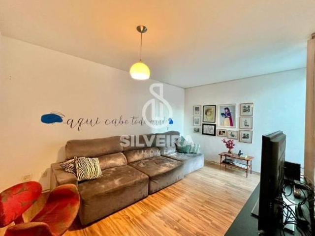 Casa à venda com 314m², 7 quartos e 6 vagas
