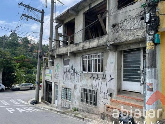 Casa à venda com 3 casas no terreno Jardim Saint Moritz Taboão da Serra/SP
