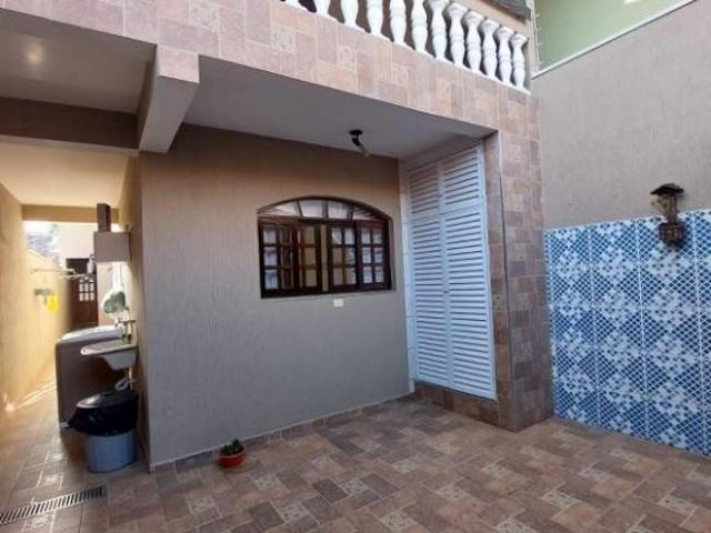 Casa à venda com 3 dormitórios 1 suíte, espaço gourmet garagem para 2 carros