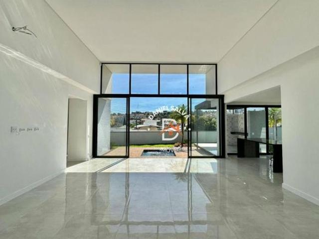 Casa à venda com 3 dormitórios, 235 m² por R$ 1.650.000 Jardim Paulista Atibaia/SP