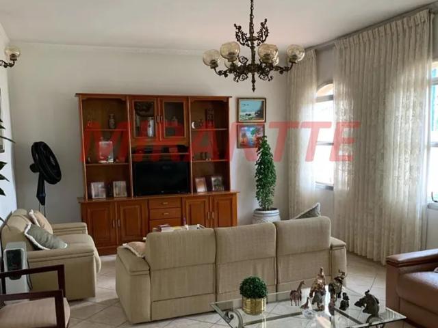 Casa a venda com 3 dormitórios, 352mts e 6 vagas Vila Nova Galvão Guarulhos