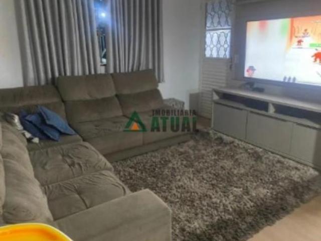 CASA A VENDA COM 3 DORMITÓRIOS A VENDA NA REGIÃO OESTE