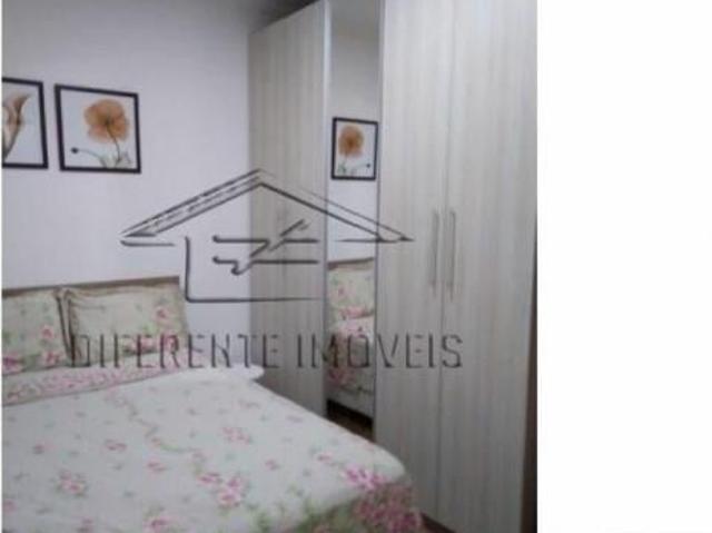 CASA A VENDA COM 3 DORMITORIOS DUAS VAGAS