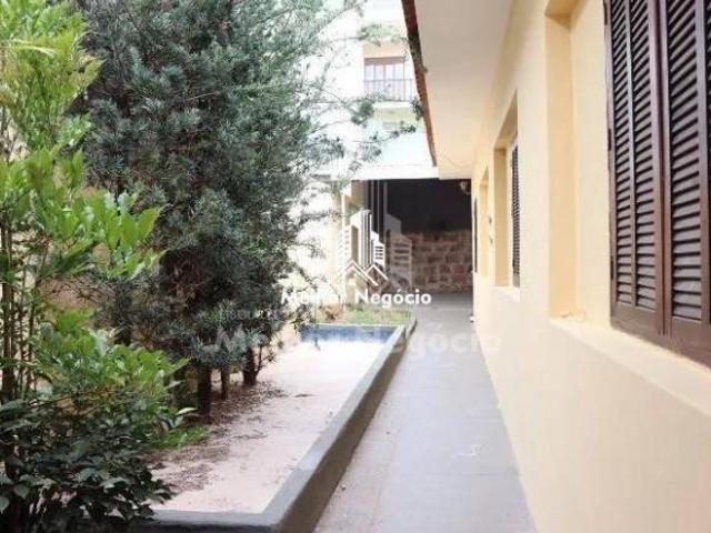 Casa à venda com 3 dormitórios e 1 suíte no bairro Vila Embare em Valinhos Excelente localizaçã