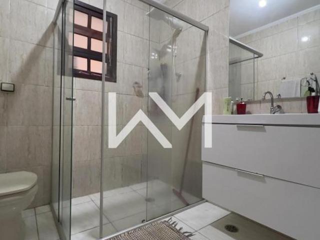CASA A VENDA COM 3 DORMITÓRIOS E 2 VAGAS, NO JARDIM BOM CLIMA, GUARULHOS!