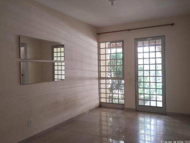 Casa à venda com 3 Dormitórios e Lazer Completo no Condomínio Mont Serrat II Vargem Grande Paulista