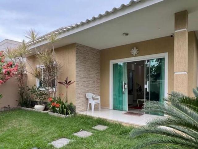 Casa a venda com 3 Dormitórios em São Sebastião