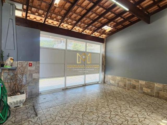 Casa à venda com 3 dormitórios em Ubatuba SP