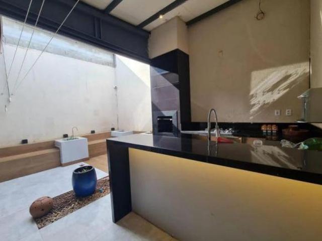casa à venda com 3 dormitórios em Valinhos